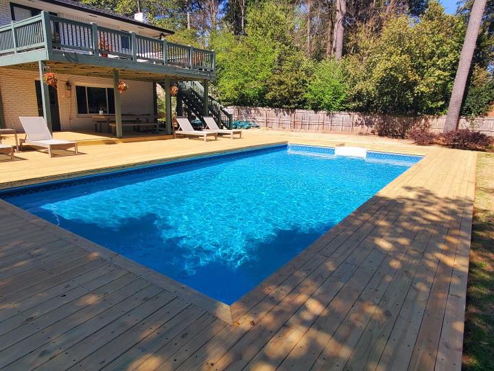Luxe Modern City Oasis - Saltwater Pool - Dunwoody, GA