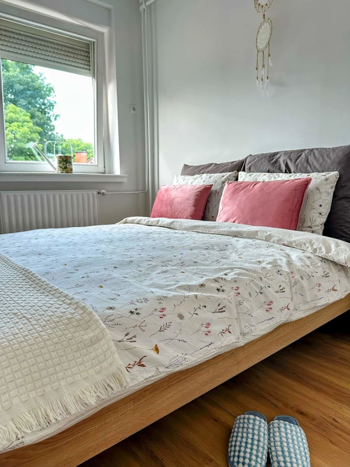 Urban & Serene Apartment - Ljubljana