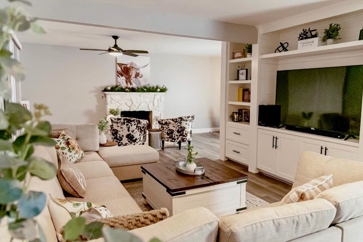 The Heart Of The Valley: Smart Modern Farmhouse - Turlock, CA