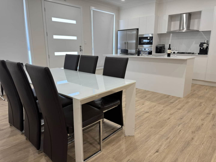Grand Family Estate For 20 | 6br | Macarthur - Sydney