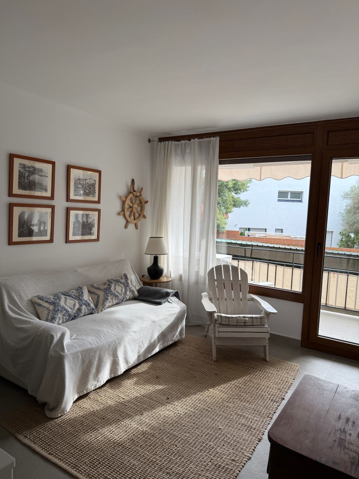 Apartamento En Llafranc:terraza, Parking,3 M Playa - Palafrugell