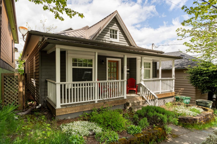 Urban Retreat-sauna-craftsman-pets-backyard - Seattle, WA