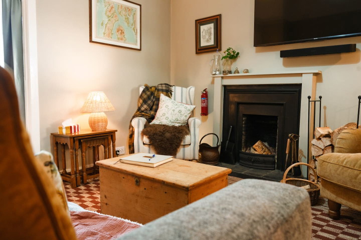 Herringbay - Cosy 2br Cottage | 5 Mins To Beach - Carradale