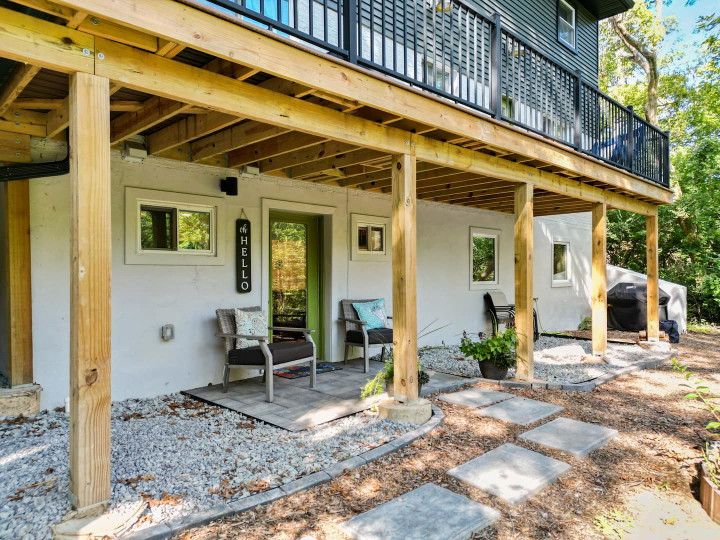 Private Urban Farm Retreat - Cincinnati, OH