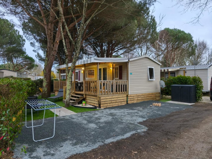 3 Bedroom Mobile Home Camping La Réserve Gastes - Landas