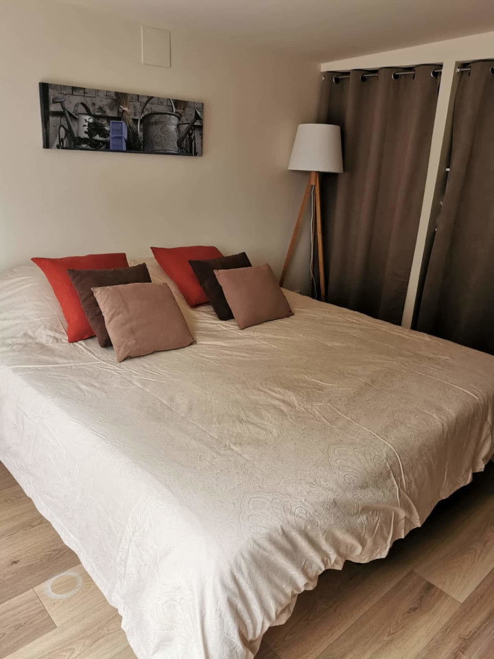Studio Climatisée Dans Villa Avec Option Massage - Trets