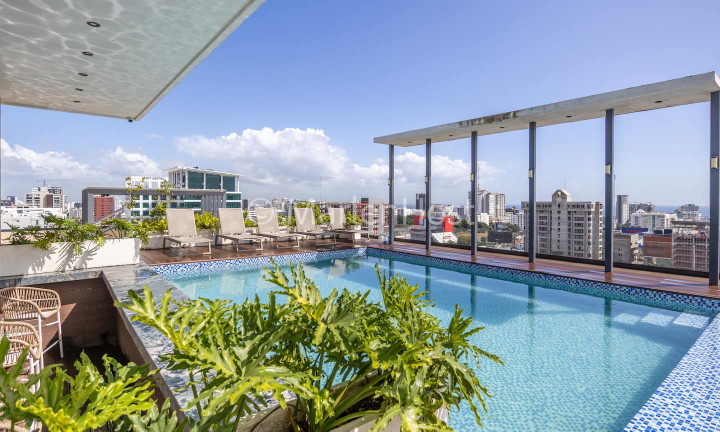 Moderno Apt Piscina/jacuzzi/gym Blue Mall Piantini - Dominican Republic