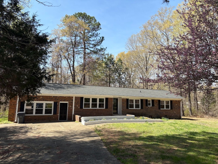 Hillsborough Haven - Hillsborough, NC