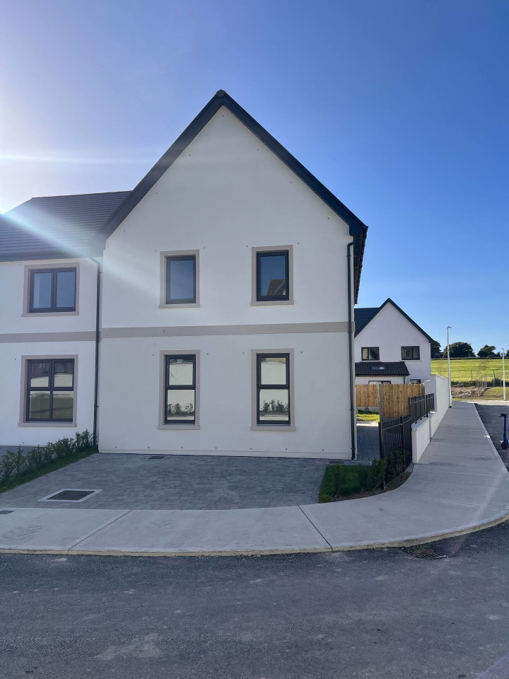 The Place To Stay - Kinsale