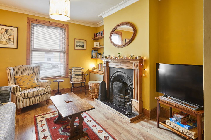 Cosy Whitby House | Walk To Harbour | Sleeps 7 - Whitby
