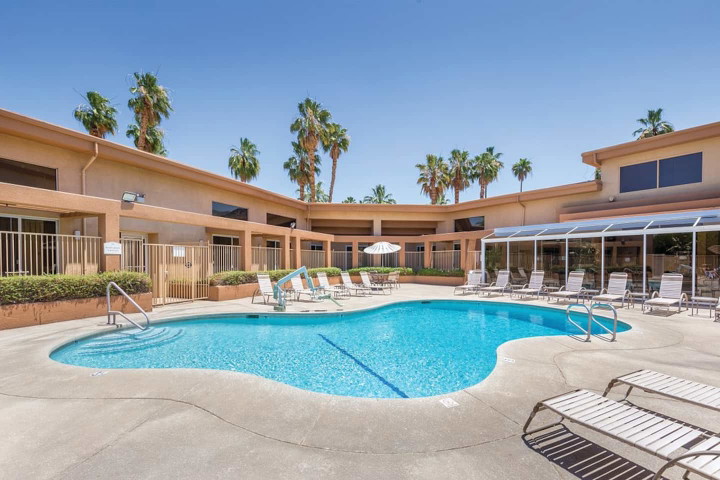 Palm Springs  Desert Escape  Pool + Spa - Palm Springs, CA