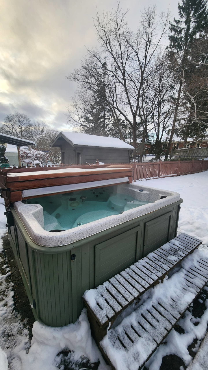 Cozy Beautiful Independent Studio - Waterloo, ON, Canada