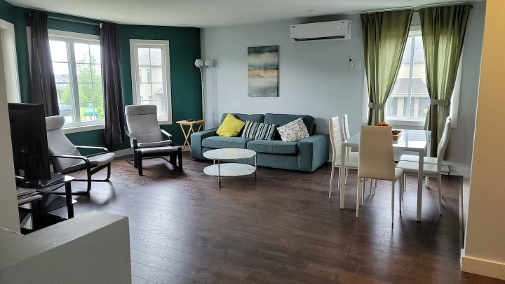 Beautiful Condo 2 Bedrooms Chomedy Laval - Laval, Quebec, Canadà