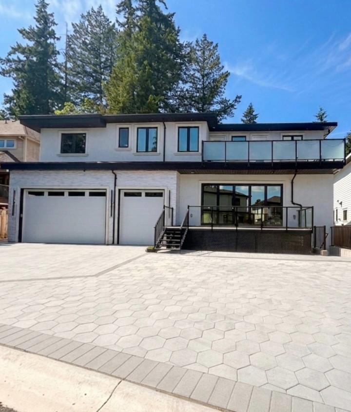 South Surrey 2 Bed Cozy Legal Suite - White Rock