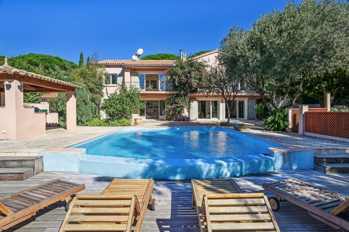 Superbe Villa 4* Avec Piscine Et Poolhouse - Les Issambres