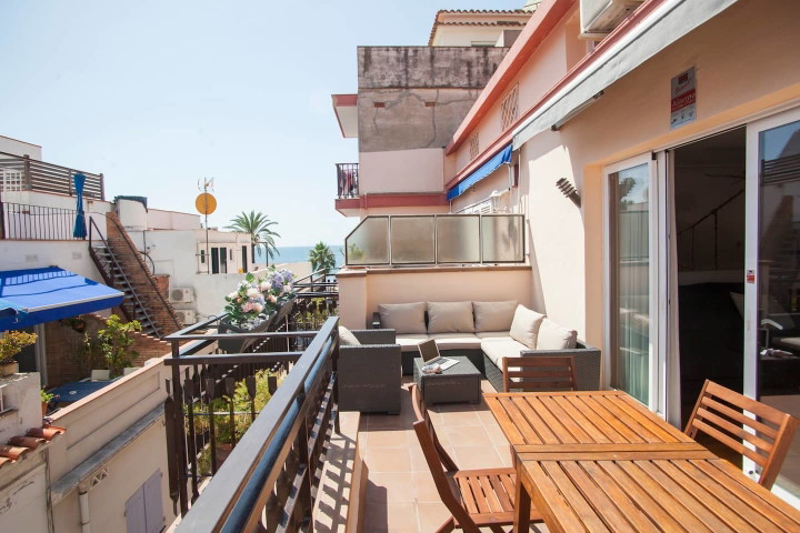 Duplex Penthouse With Terrace, Sea View And Wi-fi - Sitges