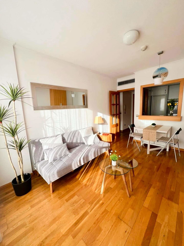 Wanda & Ifema: Pool, Parking, And Comfort - Torrejón de Ardoz