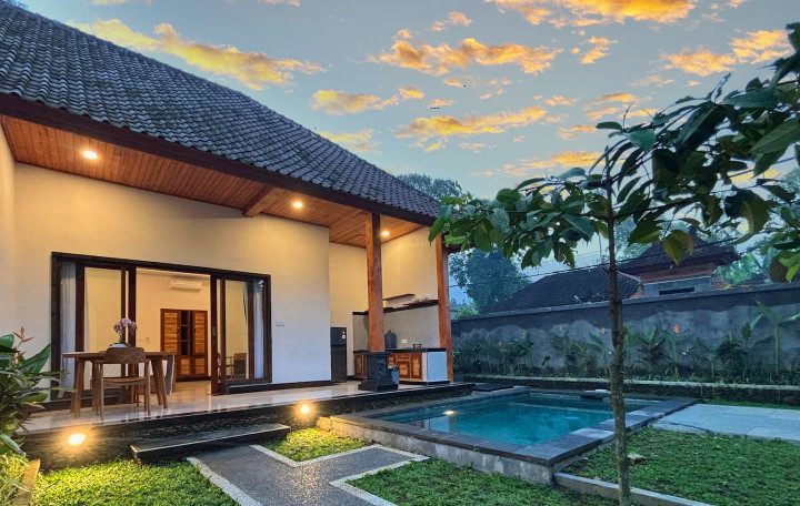 Modern Style Private House With Swimming Pool - Bali