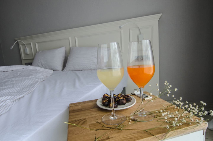 Roof Studio + Private Bath + Kitchenette + Balkony - İstanbul
