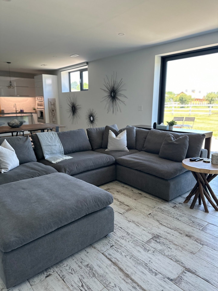 Modern Farmstead Retreat - Hamilton, ON, Canada