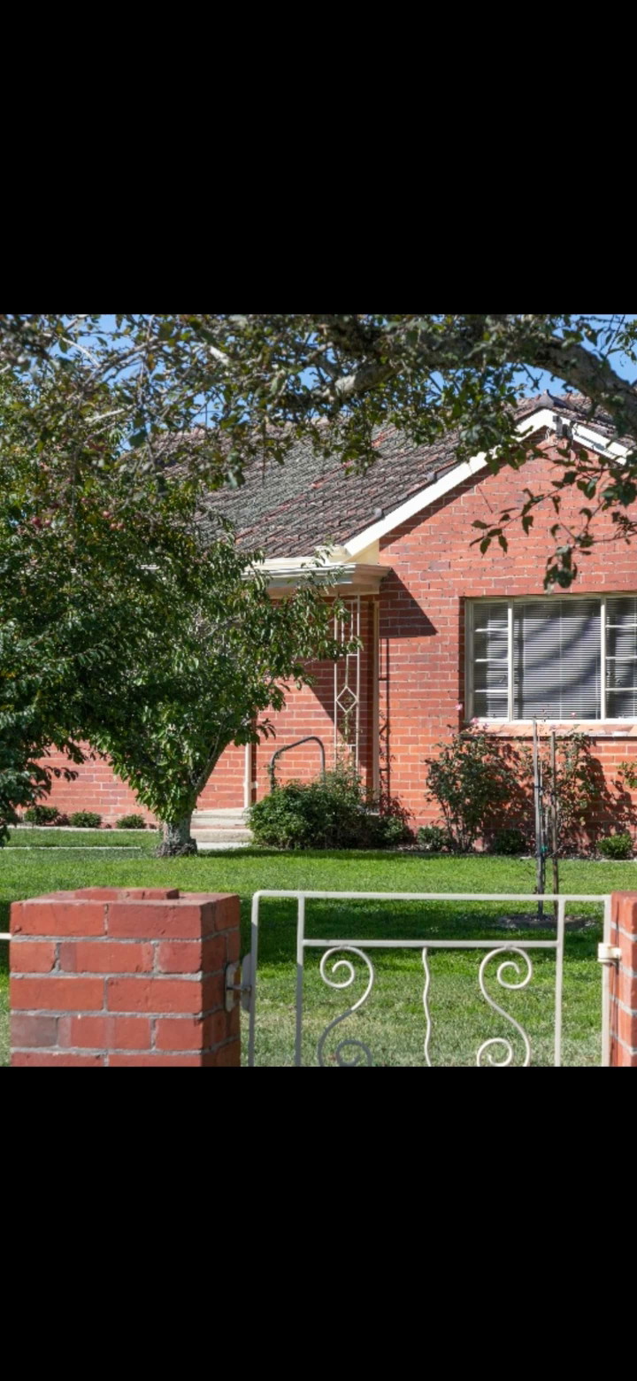 Near Ballarat Cbd, Lake, Bikes, Private, Sleeps 4 - Ballarat