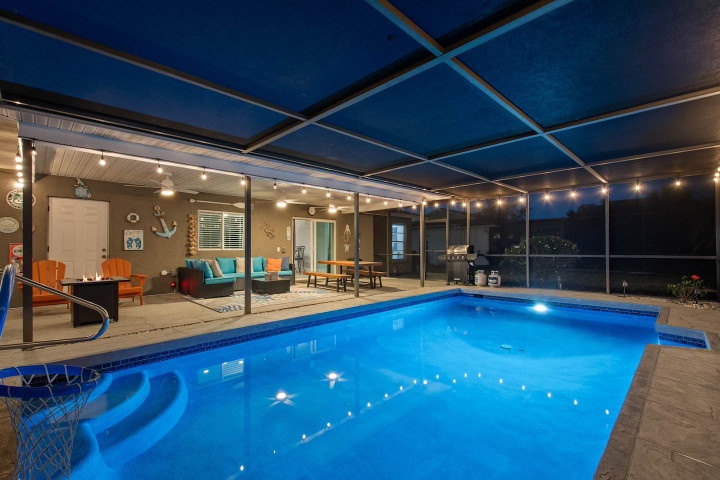 Private Pool Oasis Near Img & Ami - Bradenton, FL