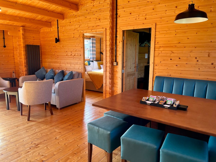 Cosy &Peaceful Lodge 4 Bed (Sleeps 8) 4 Ensuite - Evesham