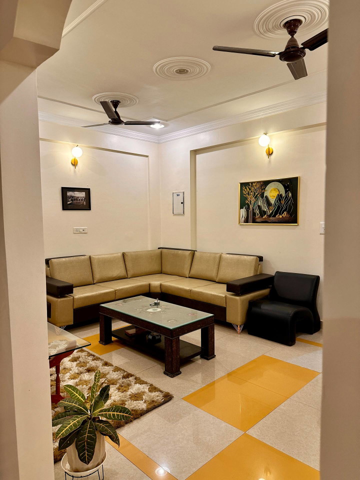 Premium 2bhk Near Airport (~10 Mins) & Metro - Lucknow