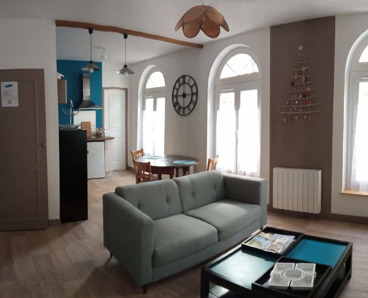 Beautiful Apartment In The City Center - Autun