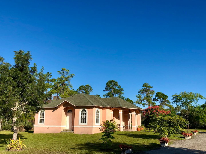 Entire Guest House On The Water Sunset Hide Away - Caribbean