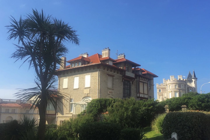 T2 Face à L'océan, Plage Miramar-villa Art Nouveau - Biarritz