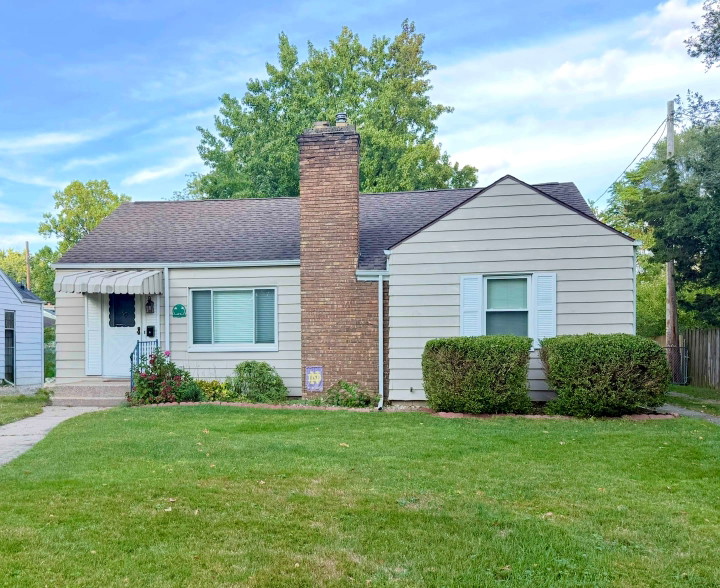 Notre Dame Shamrock Home Rental - South Bend, IN
