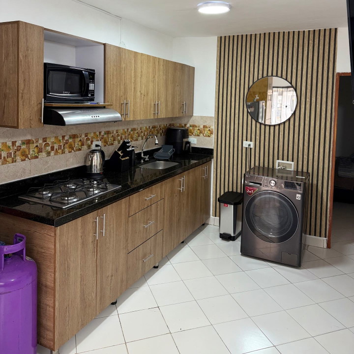 Estudio En Medellin (Belen Las Playas) - Medellín