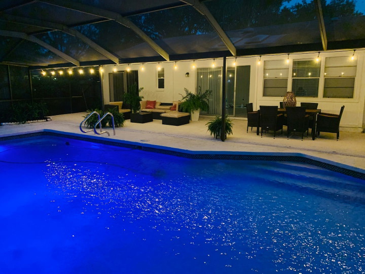 Yuris Pool House. Salty & Heated Pool - Odessa, FL