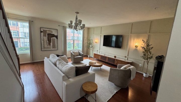Modern 4br Townhome | Perfect For Extended Stays - Columbia, MD