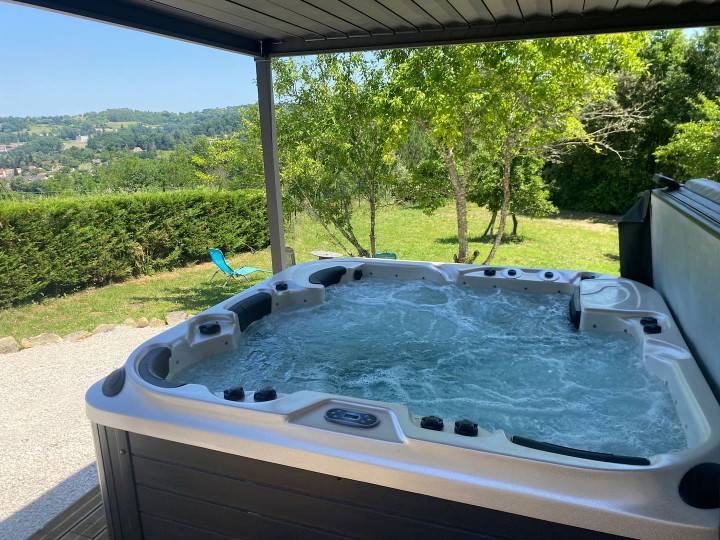 Gîte La Belle éToile Avec Jacuzzi (Sarlat) - Dordogne