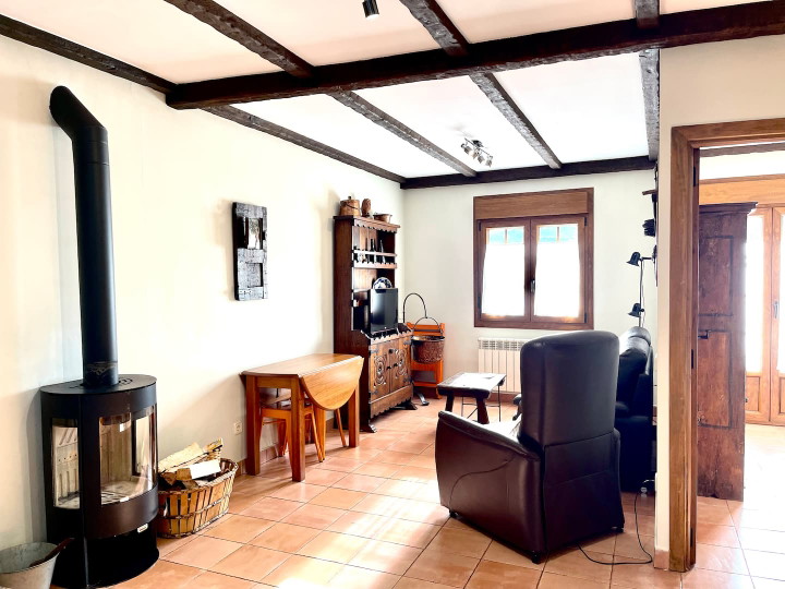 Casa Búho: Disconnect Next To The Laguna Nergra - Villoslada de Cameros