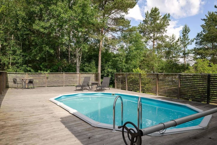 Charming Pool House Near Nyköping - Suède