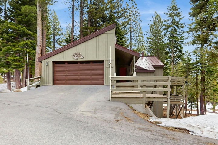 5br Home With Easy Access To Year-round Activities - Tahoe City, CA