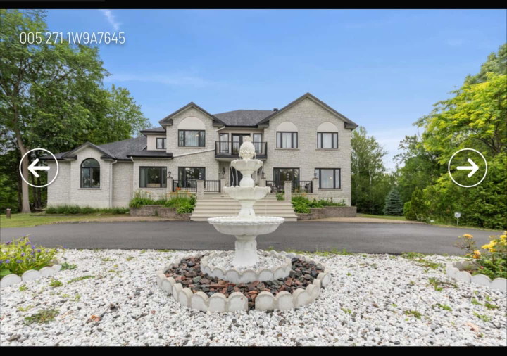 Grand Luxury Estate With Private Heated Pool -