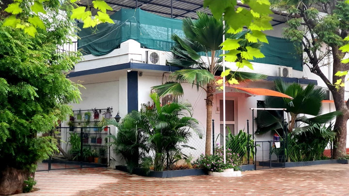 Crown - Madurai - Madurai