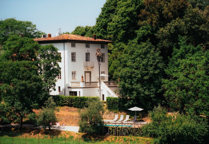 Villa Bianca: Charming Tuscany House With Pool - Lucca