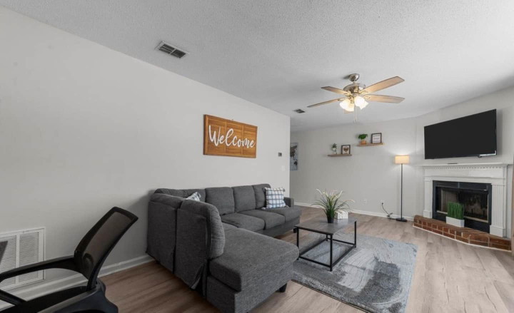 Updated Home Near Ecu Health Convention Center - Greenville, NC