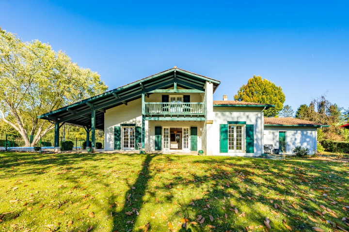 La Villa Berhartia - Piscine - Hasparren