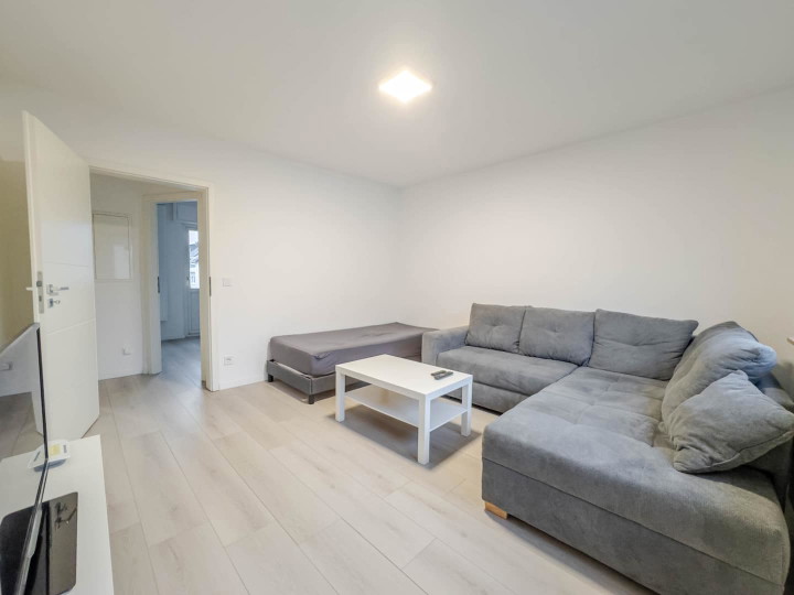 2-room Apartment With Terrace  Near Frankfurt - Dreieich