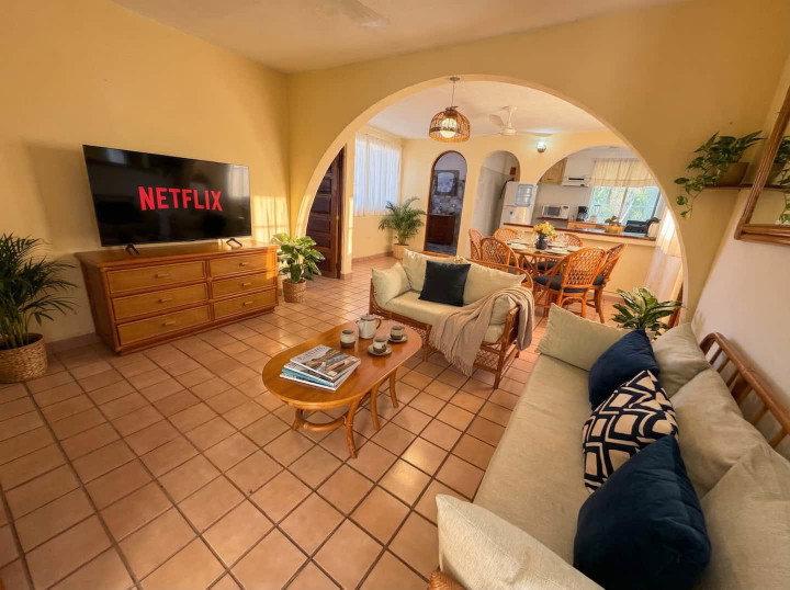 Charming Downtown Apartment In Zihua - Zihuatanejo