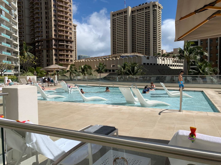 Famous Illikai *Steps To Beach - Honolulu