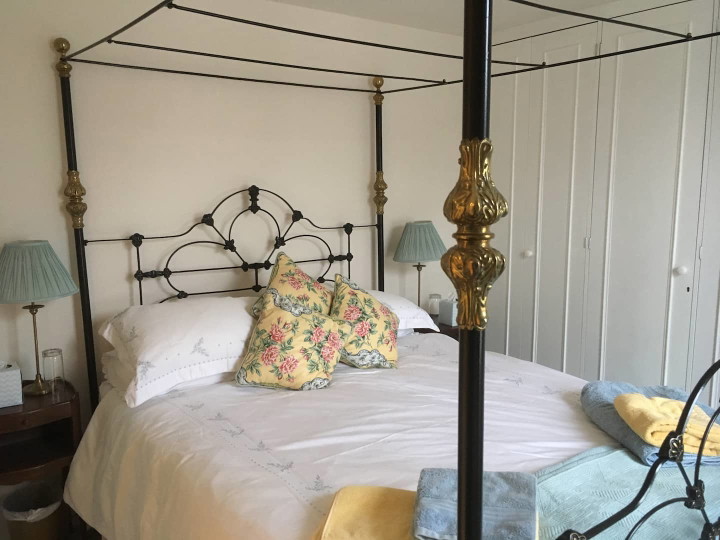 Town Centre 4 Poster, En Suite, King Sized Bed - Royal Leamington Spa