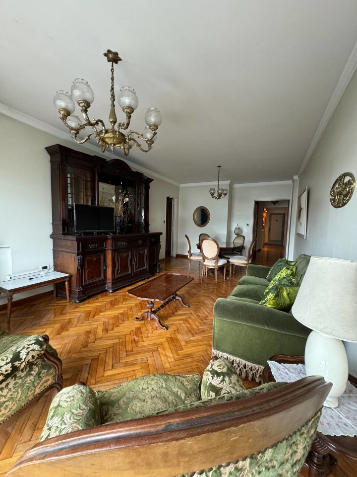 132 Mt2 Departamento Boutique: Turismo A Pie. - La Plata
