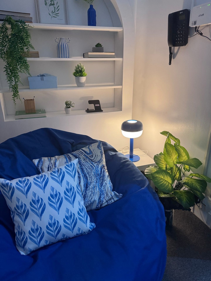 Cool Staycation At As Posh Pod - Taguig
